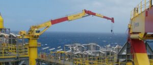 Knuckle Boom Cranes for Shipyards, Offshore & Custom Use